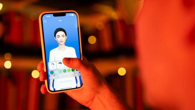 AI could worsen cyber-threats, report warns - BBC News