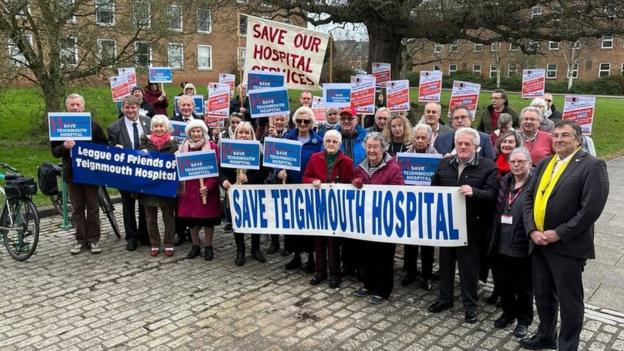 Minor injury unit in Exmouth to extend opening hours - BBC News