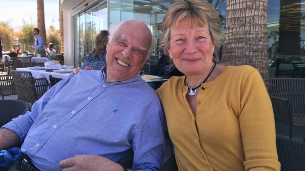 Sir Richard Sutton: Partner's son gets life sentence for murder - BBC News