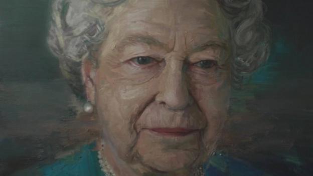 Ed Sheeran portrait by NI artist goes on display in London - BBC News