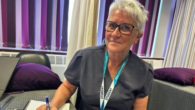 Cornwall adult education centres at risk of closure - BBC News