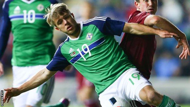 Euro 2016: Jamie Ward injury concern for Northern Ireland - BBC Sport