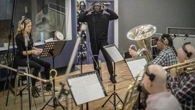Will Gompertz reviews Stormzy's new book Rise Up: The #Merky Story So ...