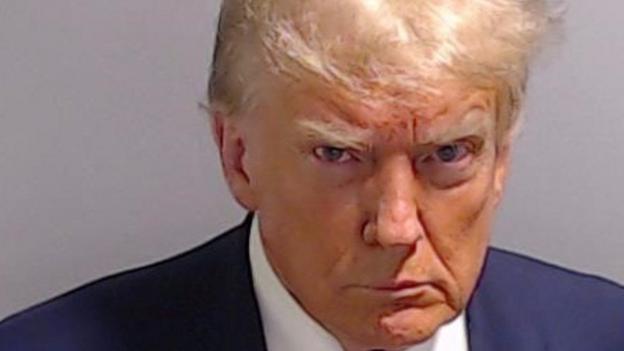 Kenneth Chesebro: Second Trump lawyer pleads guilty to conspiracy - BBC ...