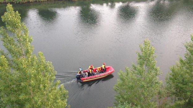 Police probe after baby's body found in River Taff, Cardiff - BBC News