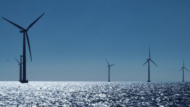 Drop-in sessions give information about Norfolk wind farm cables - BBC News