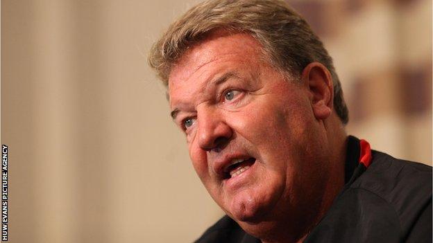 John Toshack: Former Real Madrid, Swansea and Wales manager out of ...