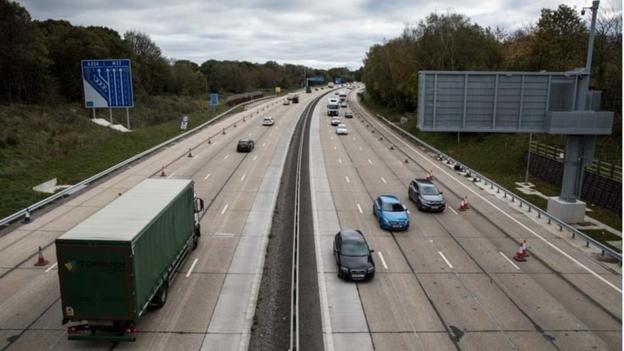 Drivers face motorway lane changes as roadworks continue - BBC News