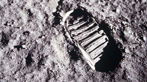 The Moon landings: How one small step inspired a generation - BBC News