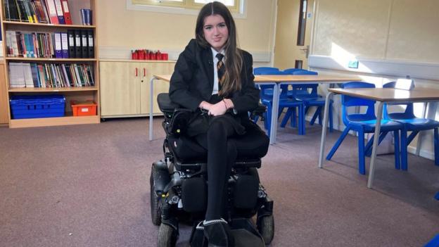 Disney's Out of My Mind actress Phoebe-Rae Taylor 'in awe' of acting role - BBC News