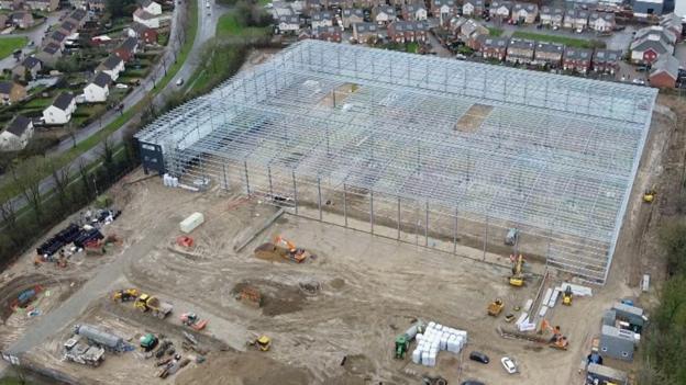 Nacton giant warehouse leaves neighbours 'in tears' - BBC News