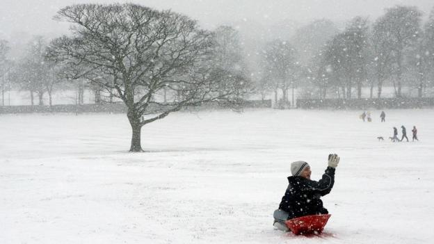 Scots 'have 421 words' for snow - BBC Newsround