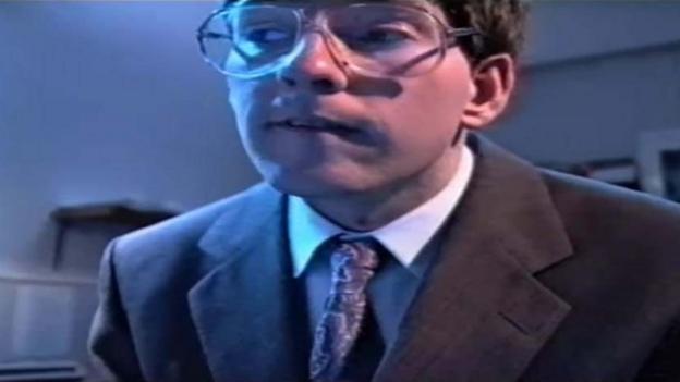 Steven Clark: Missing man plea renewed 30 years on - BBC News