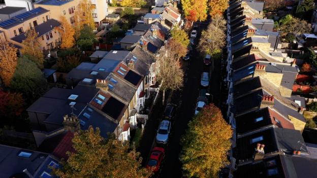 COP28: Five reasons for optimism on climate - BBC News