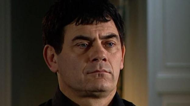 Jonathan Dowdall: Ex-Sinn Féin councillor jailed for facilitating ...