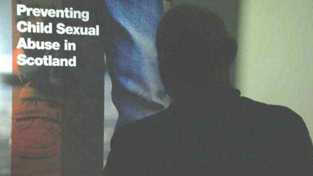 Schools trained to help children facing trauma at home - BBC News