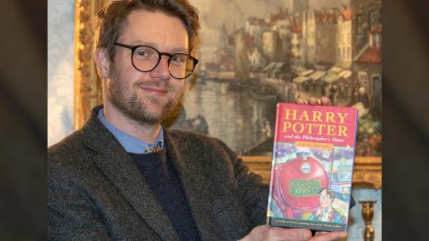 Rare first edition Harry Potter book sells for £36k - BBC News