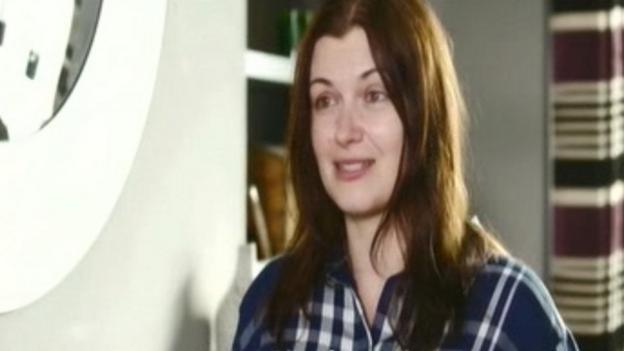 'Irresponsible' Diet Chef weight loss advert banned - BBC News