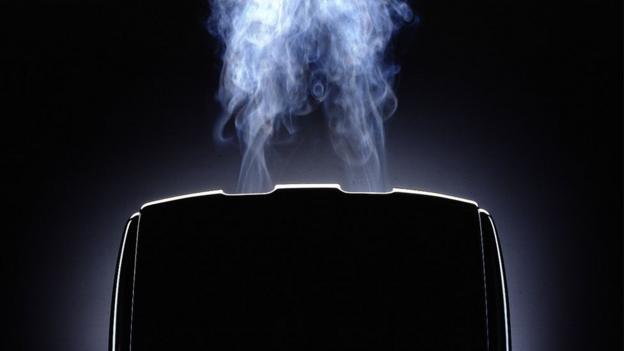 'Smart' home devices used as weapons in website attack - BBC News