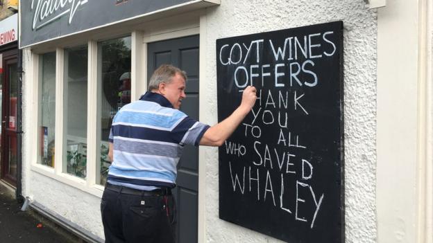 Whaley Bridge: Grants available for flood-hit communities - BBC News
