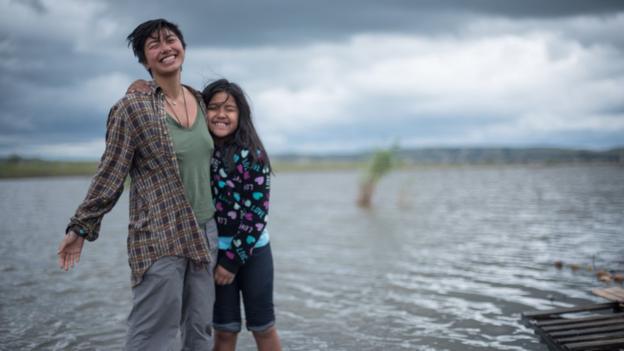 Life in the Native American oil protest camps - BBC News