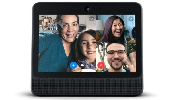 Facebook Portal video chat screens raise privacy concerns - BBC News