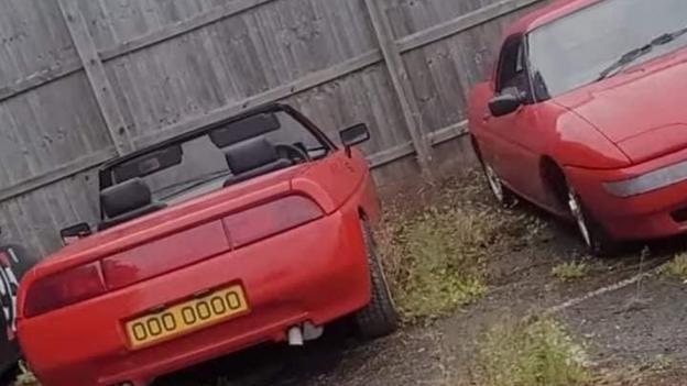 Rare MG Rover prototypes parked outside old Longbridge car plant - BBC News
