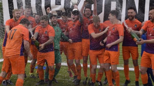 Duckpond FC celebrates league win with open-top bus tour - BBC News