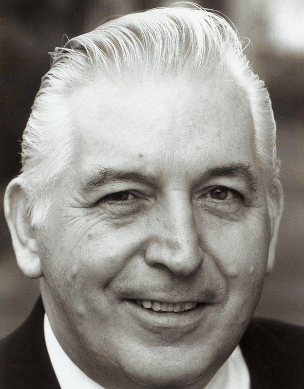 'A peach of a man' - Commentator Alastair Alexander remembered - BBC Sport