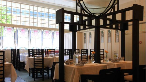 The tea rooms that brought Mackintosh back to life - BBC News
