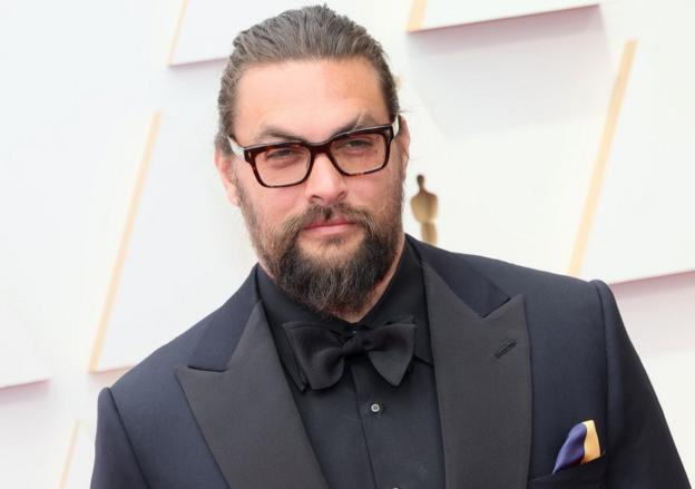 Oscars fashion: Red carpet in pictures - BBC News