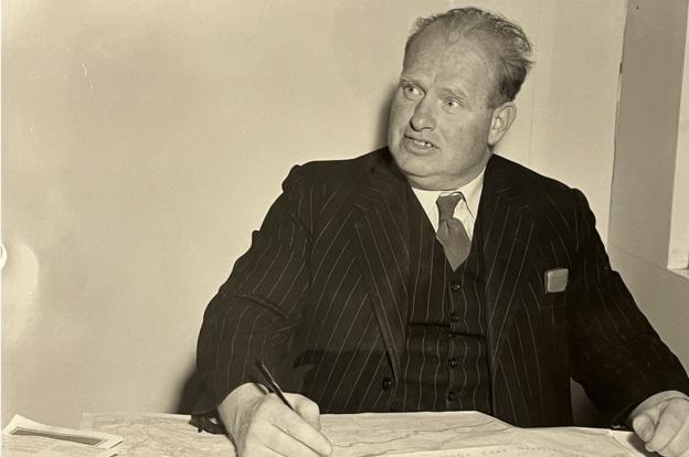 Loganair: The airline that survived 60 years of turbulence - BBC News