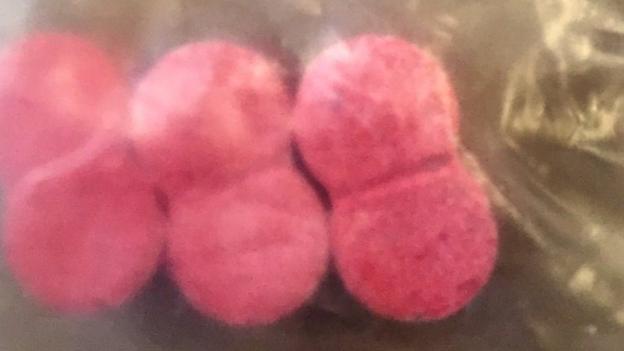 Woman dies after taking clubbing drug MDMA - BBC News