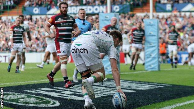 England v Barbarians Tommy Freeman named in England team BBC Sport
