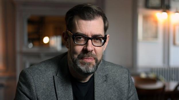 Richard Osman: I'm terrible at playing detective - BBC News