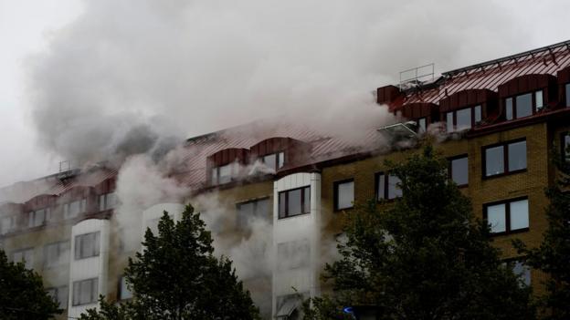 Gothenburg blast: Swedish police probe explosion at flats that injured ...