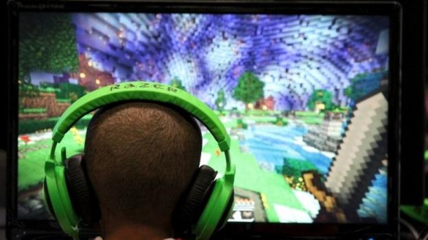 Minecraft aids search for cybersecurity talent - BBC News