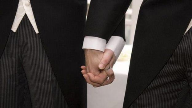 Coming Oot: The fabulous history of gay Scotland - BBC News