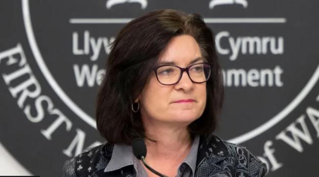 Eluned Morgan set to be next First Minster of Wales - BBC Newsround