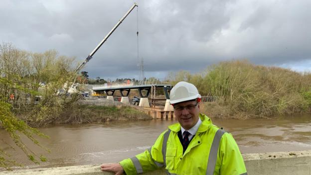 Evesham bridge costs need to be controlled, says councillor - BBC News