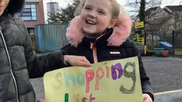 No supermarket for Castlemilk despite promises - BBC News