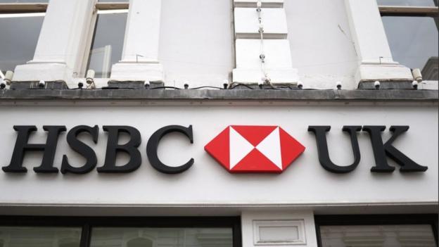 Customers furious after HSBC down for more than 24 hours - BBC News