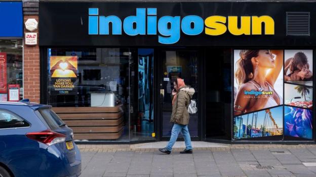 Tanning firm's claim that sunbeds reduce cancer ruled 'irresponsible ...