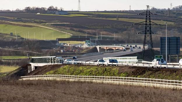 Plans for £208m Lincoln bypass unanimously approved - BBC News