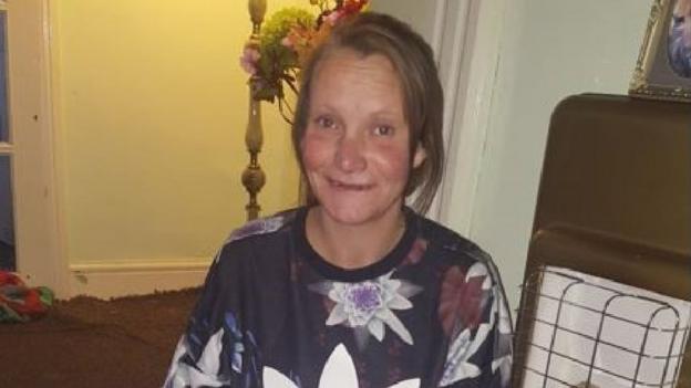 Michelle Hanson murder: Alexander Carr jailed for 19 years - BBC News