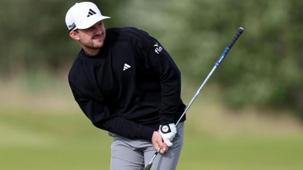 Syme leads KLM Open by two after brilliant third round - BBC Sport
