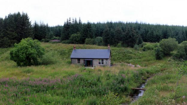 Bothy-bagging: Scotland's best-kept secrets revealed - BBC News