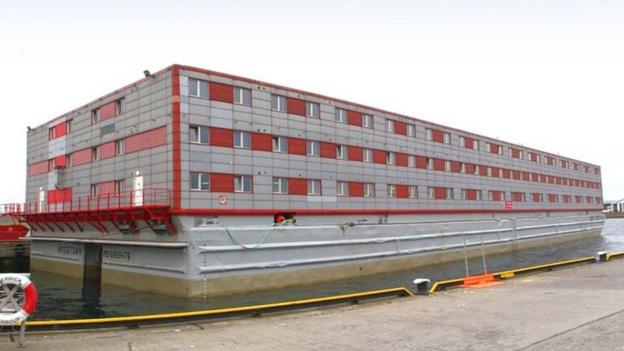 What will life be like on the UK's first migrant barge? - BBC News