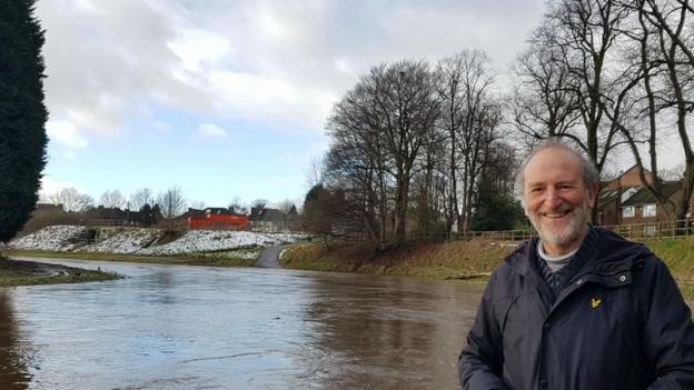 Didsbury flooding: River Mersey 'centimetres' from breaching defences ...