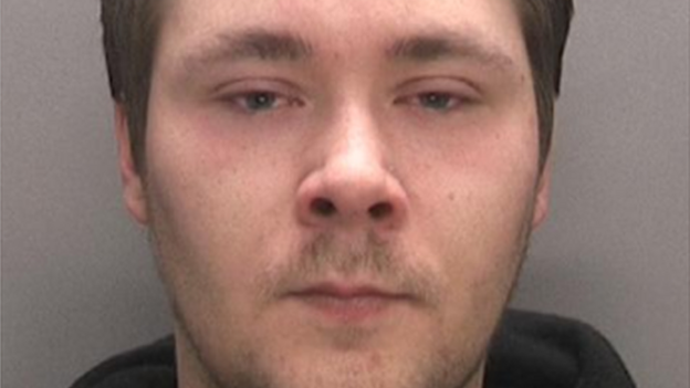 Sean Caffrey sentenced for stealing US military data - BBC News